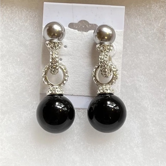IMAN | Jewelry | Iman Silver And Black Earrings | Poshmark